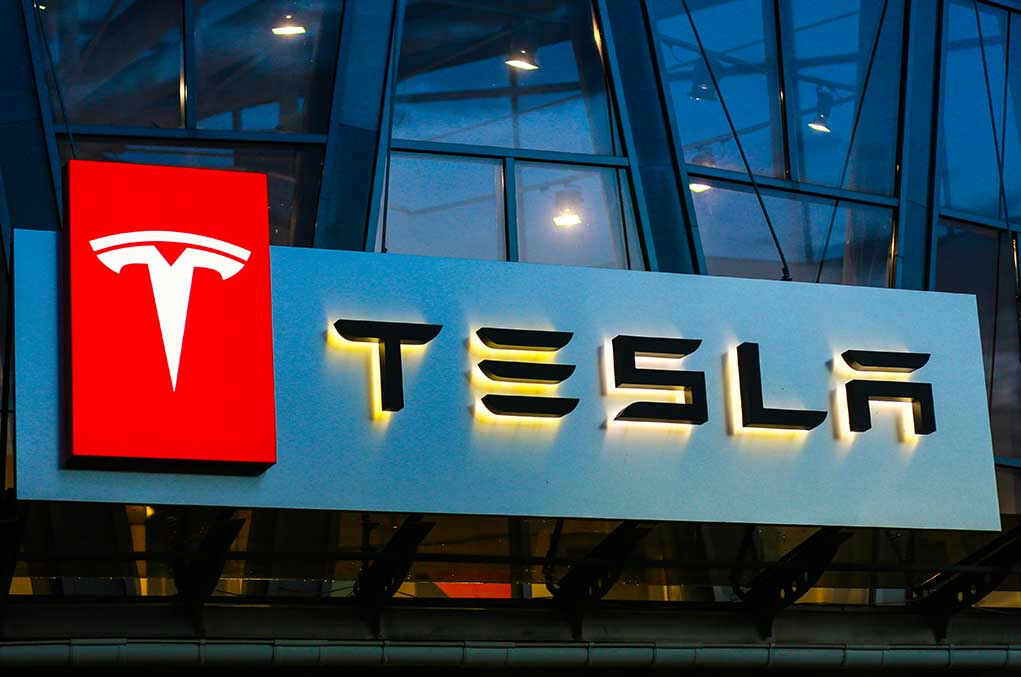 Tesla CRITICAL Flaw Triggers Massive RECALL | Featured News